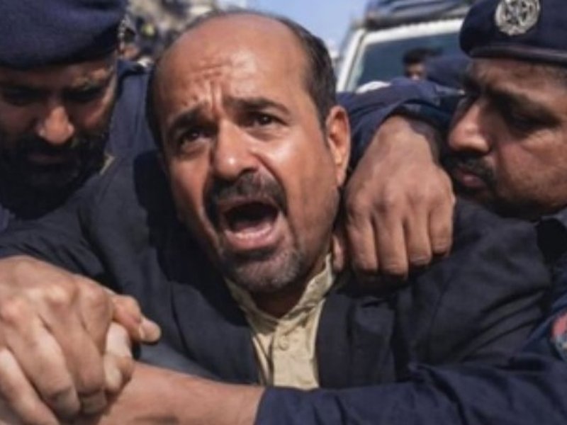 Japanese PM Takaichi dissolves lower House to hold elections on February 8