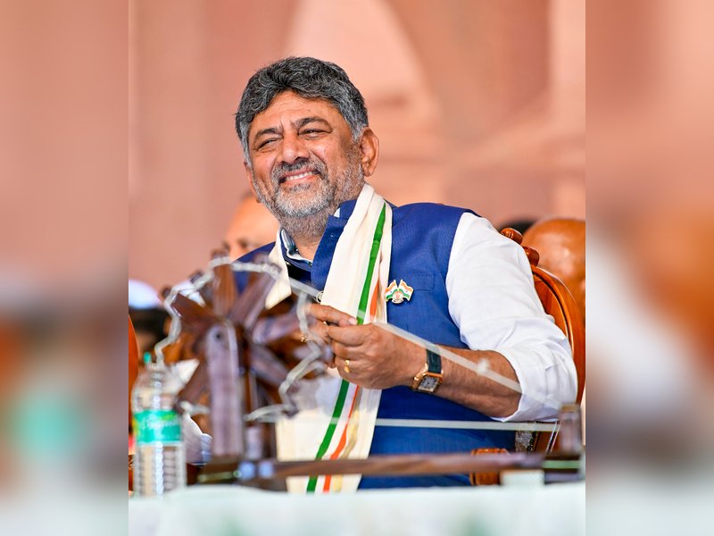 K’taka: Shivakumar accepts Kumaraswamy challenge on Bidadi project debate